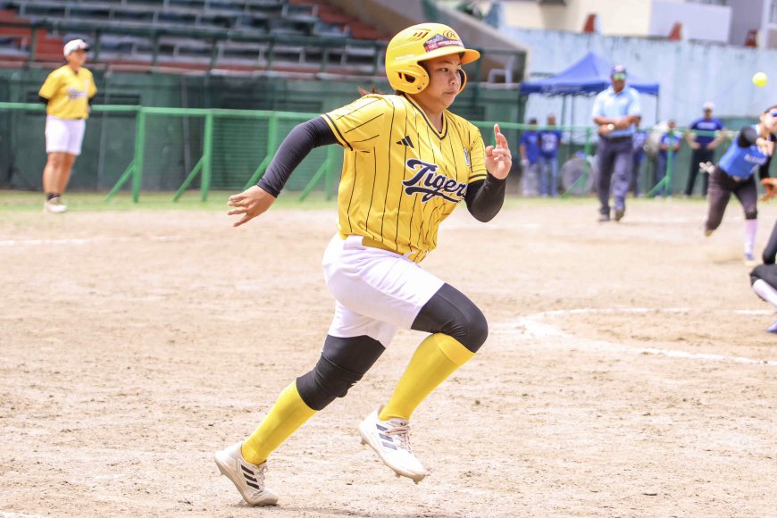 S87 Softball: UST closes first round with bounce back win over Ateneo ...